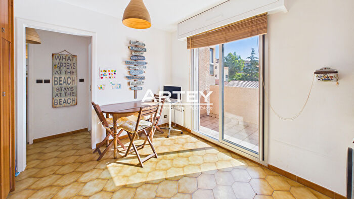 Appartement 2 pièces à Carqueiranne, à vendre