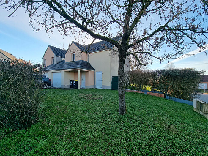 Maison à vendre - Varennes-Vauzelles - 5 pièces - 3 chambres