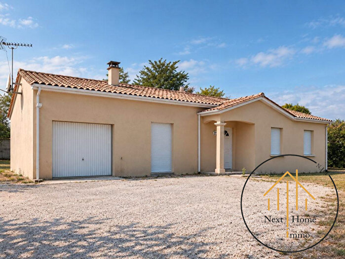 Maison 4 pièces à La Couronne, à vendre