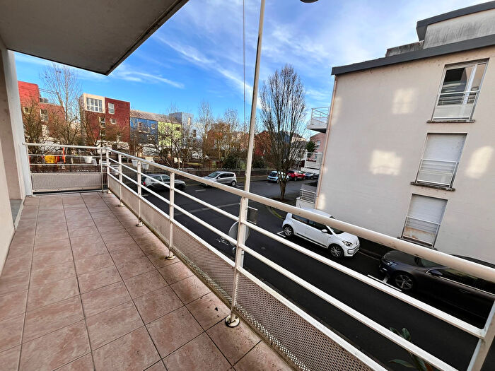 Appartement à louer - Tours, Deux Lions - 3 pièces - 2 chambres