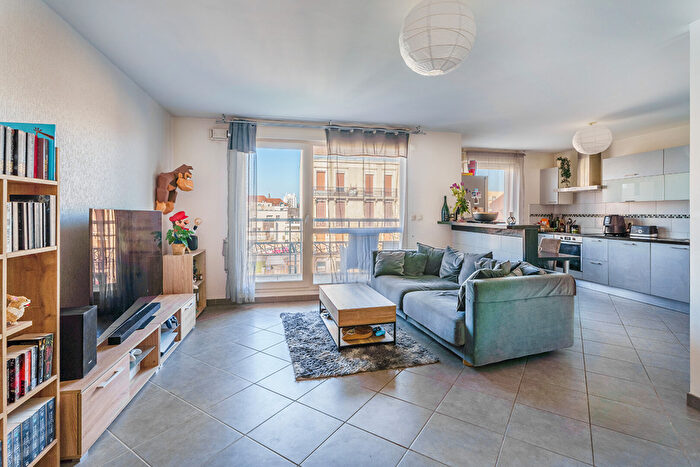 Appartement à vendre - Dijon, Clémenceau, Gare, Porte Neuve - 3 pièces - 2 chambres