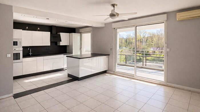 Appartement 3 pièces à vendre - Aix-en-Provence, Les Milles