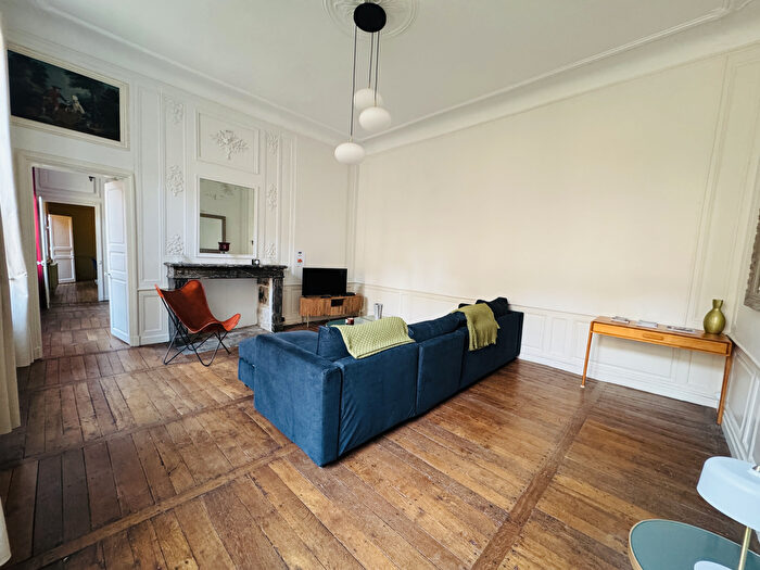 Appartement à louer - Poitiers, Centre-ville - 3 pièces - 1 chambre