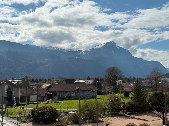 Appartement à vendre - Marignier - 4 pièces - 3 chambres