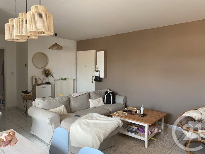 Appartement 3 pièces à Annonay, Centre-ville, à louer