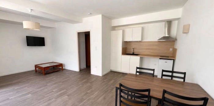 Oradour-sur-Vayres : Appartement 1 pièce à louer