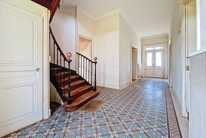 Maison à vendre - Le Bois-dOingt - 6 pièces - 4 chambres