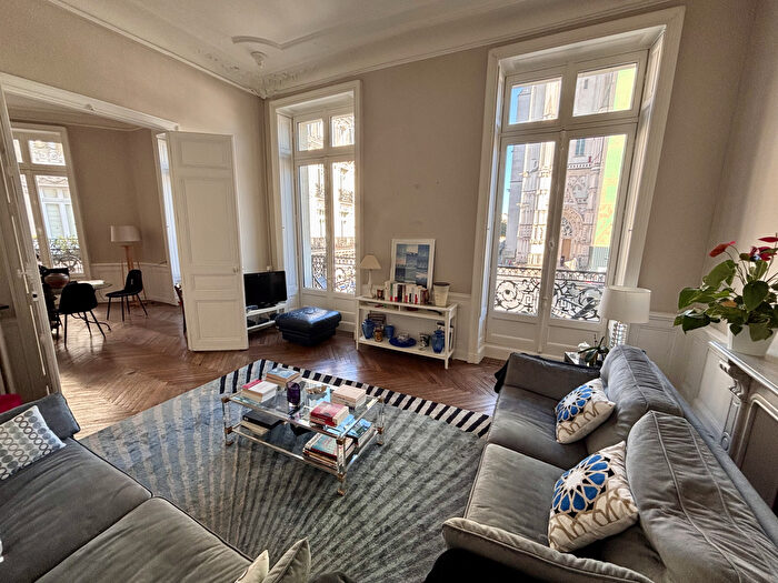 Appartement à louer - Nantes, Centre-ville - 5 pièces - 3 chambres