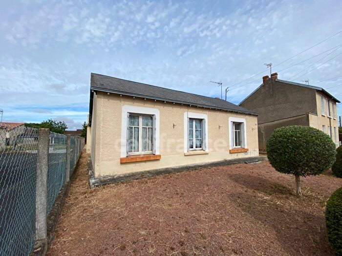 Maison 4 pièces à Thouars, à vendre