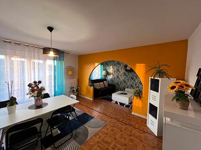 Appartement à louer - Prémontres-La Maquinière, Pont-à-Mousson - 4 pièces - 2 chambres