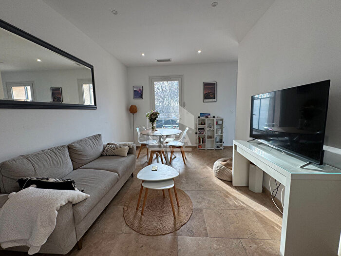 Appartement à vendre - Saint-Cyr-sur-Mer, Centre-ville, La Deidière - 3 pièces - 2 chambres