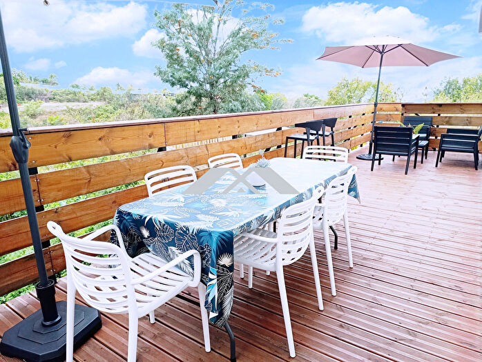 Maison à louer - Létang-Salé, Lambert - 3 pièces - 2 chambres