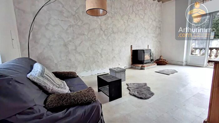 Maison à vendre - La Ferté-Saint-Cyr - 2 pièces - 2 chambres