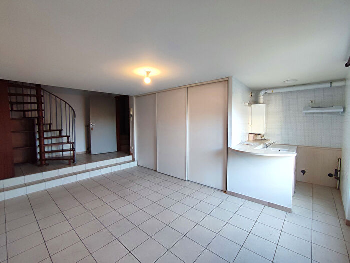 Caussade : Appartement 2 pièces à louer