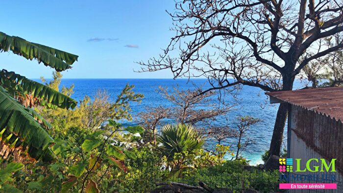 Maison à vendre - Saint-Pierre, Grand Bois - 2 pièces - 1 chambre