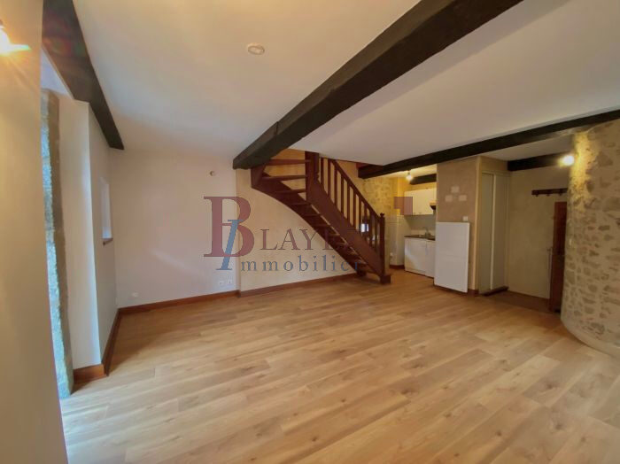 Appartement 2 pièces à Ussel, à louer