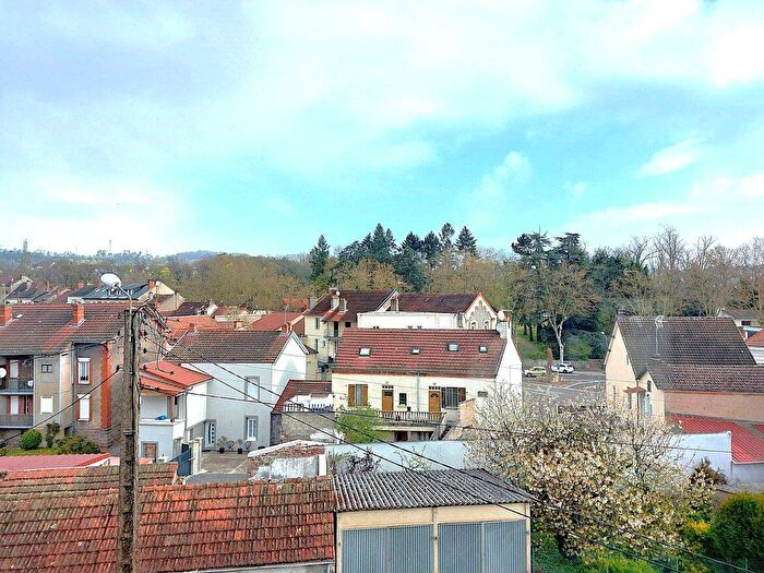 La Couronne-Saint Henri, Le Creusot : Appartement 3 pièces à louer