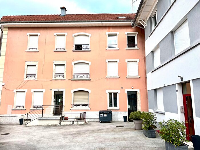 Appartement 4 pièces à vendre à Delle