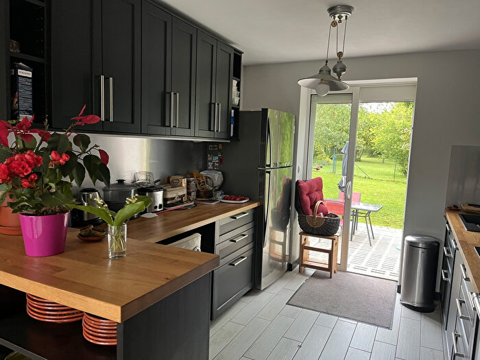 Maison à vendre - Gommenech - 5 pièces - 3 chambres