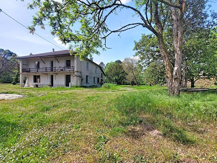 Maison 7 pièces à Réaup-Lisse, à vendre