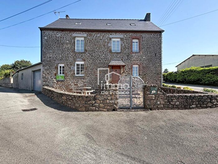Saint-Georges-Buttavent : Maison 7 pièces à vendre