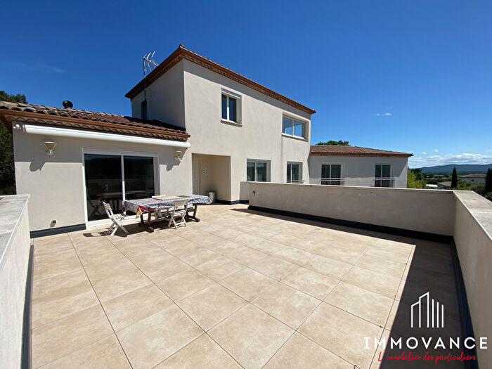 Maison à vendre - Saint-Martin-de-Londres - 5 pièces - 3 chambres