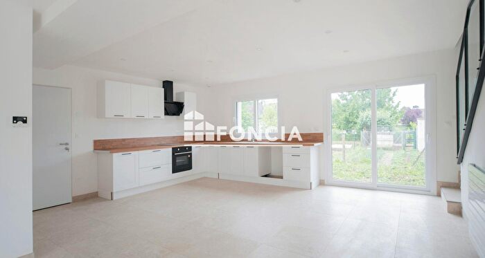 Maison à vendre - Ingré - 5 pièces - 4 chambres