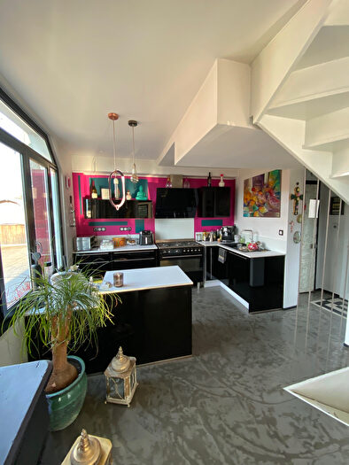 Maison à vendre - Aix-les-Bains, Ouest - 5 pièces - 2 chambres