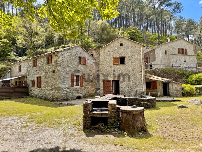 Maison 11 pièces à vendre à postalCode
