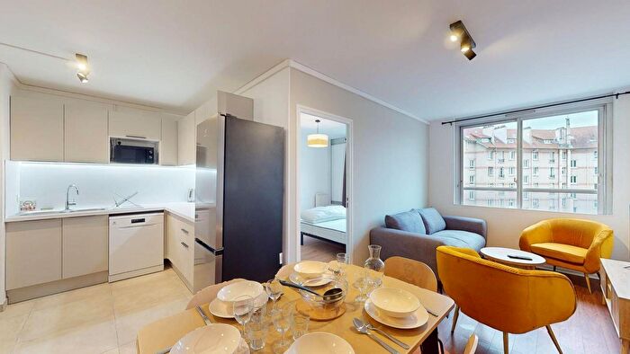 Appartement à louer - Hauts dAsnières-Argenteuil, Asnières-sur-Seine - 6 pièces - 5 chambres