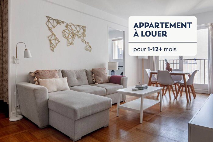 Appartement à louer - Ternes-Maillot, Paris ème arrondissement - 3 pièces - 2 chambres