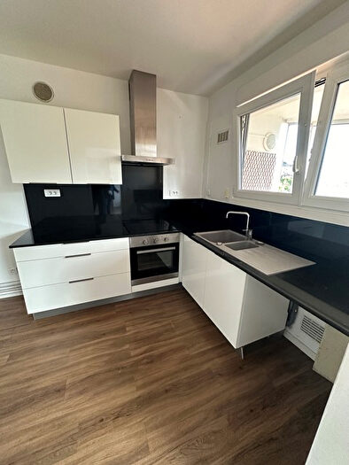 Appartement 4 pièces à Amiens, Faubourg de Hem, à louer