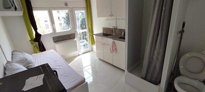 Appartement à vendre - Marseille e , Saint-Barnabé - 1 pièce