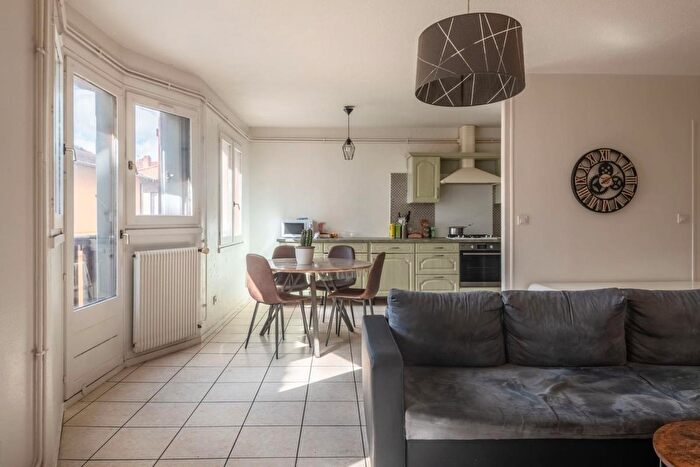 Appartement à vendre - Saint-Fons, Centre-ville, Chassagnon - 5 pièces - 4 chambres