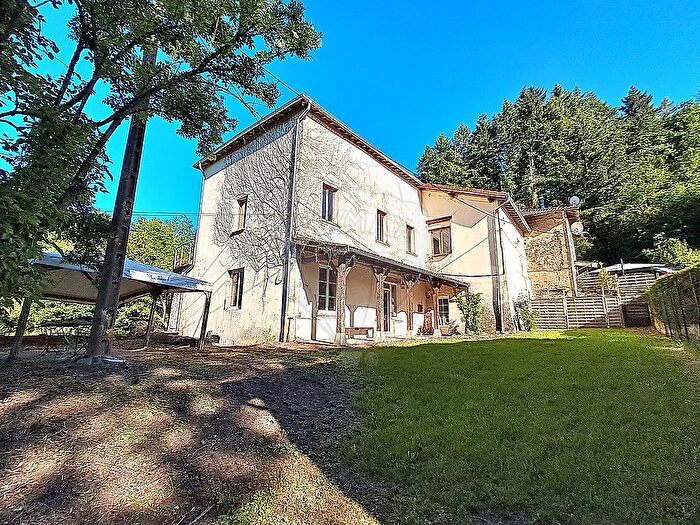 Saint-Christophe - Maison 8 pièces à vendre