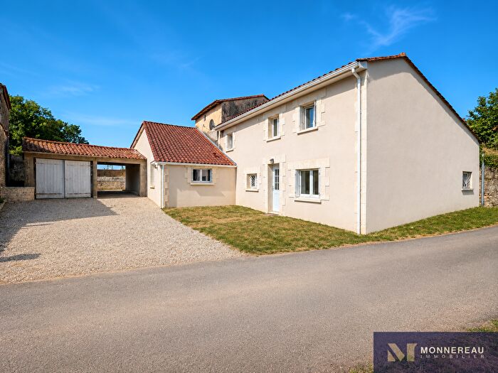 Maison 4 pièces à Châteauneuf-sur-Charente, à vendre