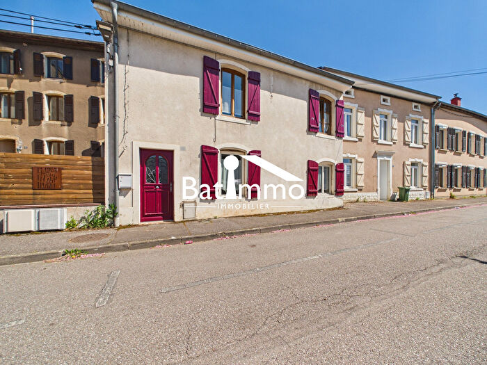 Maison à vendre - Corny-sur-Moselle - 8 pièces - 4 chambres