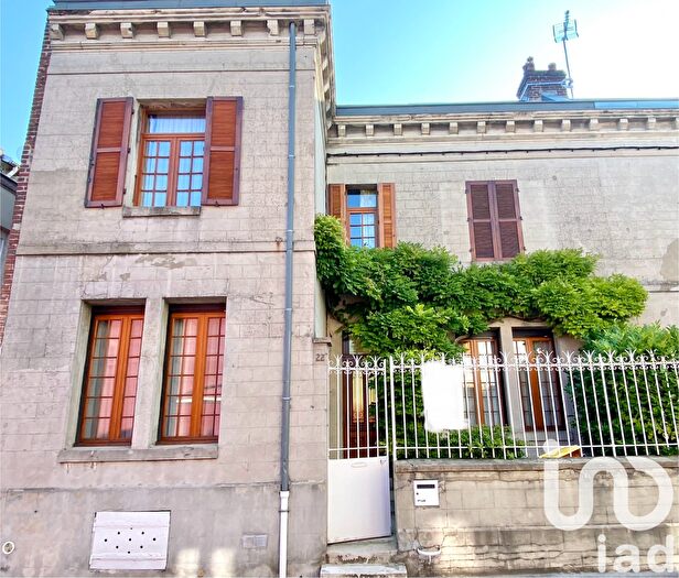 Maison à vendre - SaintQuentin Centreville - 7 pièces - 2 chambres