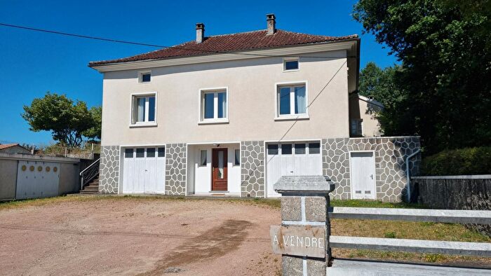 Maison 6 pièces à vendre à Piégut-Pluviers