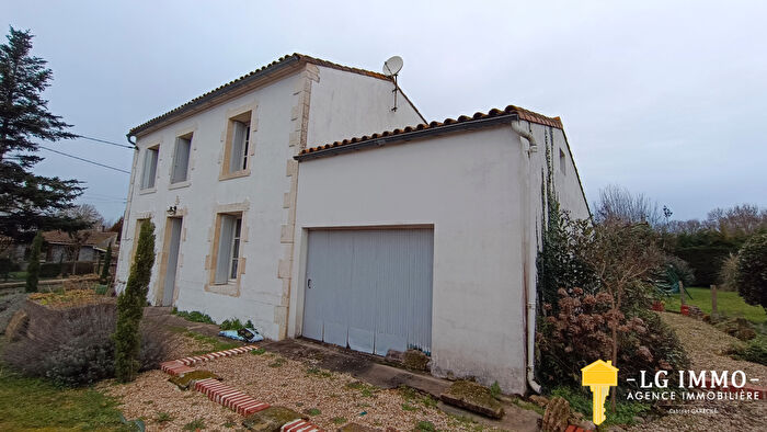 Maison à vendre - Cravans - 5 pièces - 3 chambres