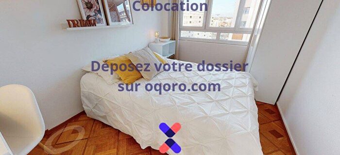 Appartement à louer - Le Bachut, Lyon ème arrondissement - 5 pièces - 4 chambres