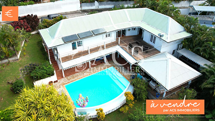 Maison à vendre - Les Trois-Îlets - 7 pièces - 5 chambres