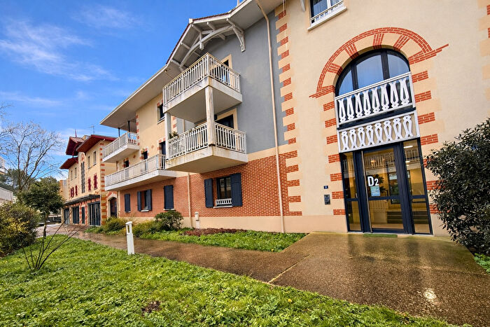 Appartement à vendre - La Teste-de-Buch, Centre-ville - 2 pièces - 1 chambre