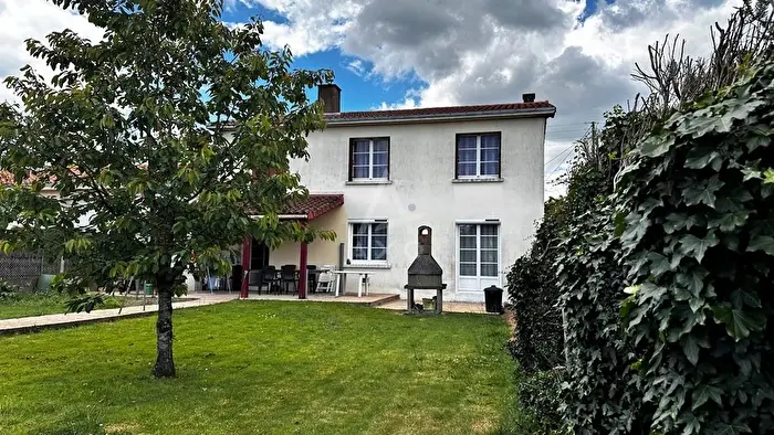 Maison à vendre - La Bruffière - 6 pièces - 4 chambres