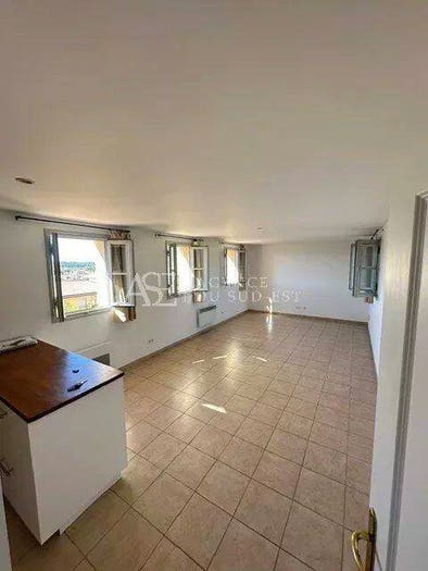 Appartement 3 pièces à louer à Centre Ville, Aix-en-Provence