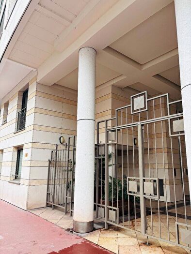 Appartement à louer - Villiers-L Michel, Levallois Perret - 2 pièces - 1 chambre