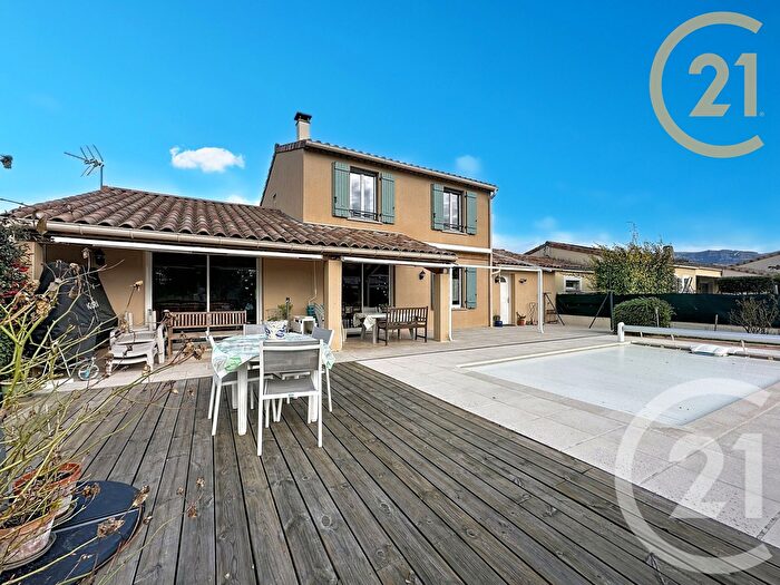 Maison à vendre - Charols - 6 pièces - 4 chambres