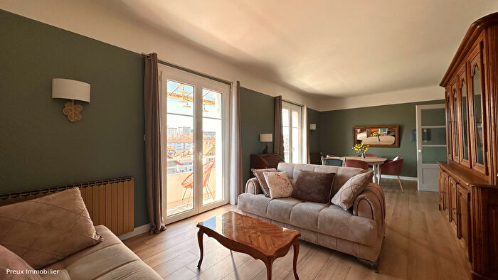 Appartement à vendre - Cran-Gevrier, Centre-ville, Le Vernay, Les Iles - 7 pièces - 5 chambres