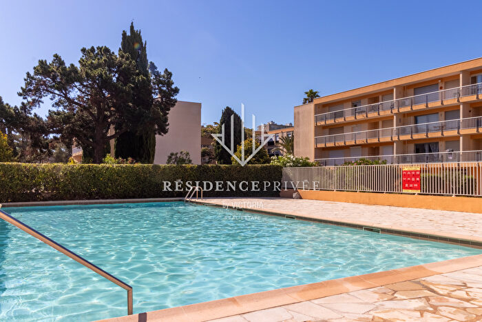 Appartement 2 pièces à vendre à Le Lavandou, Centre-ville, Plage du Lavandou, Pointe Pilon