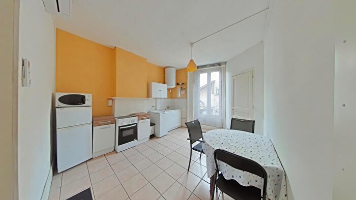 Appartement à louer - Saint-Étienne, Saint-Roch, Vivaraize, Valbenoite, Centre Deux - 1 pièce - 1 chambre